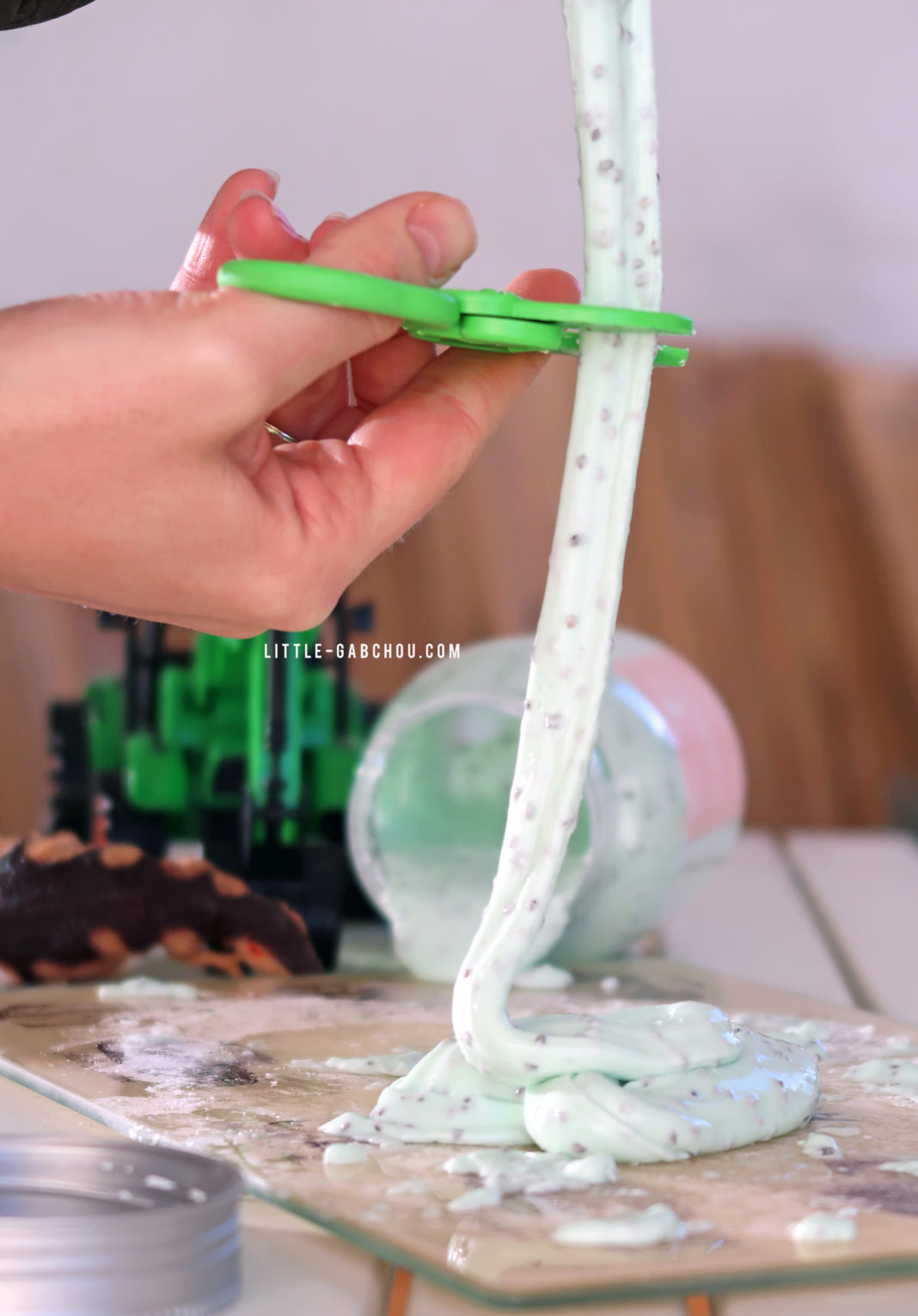 Comment fabriquer du "slime" naturel sans borax ni colle