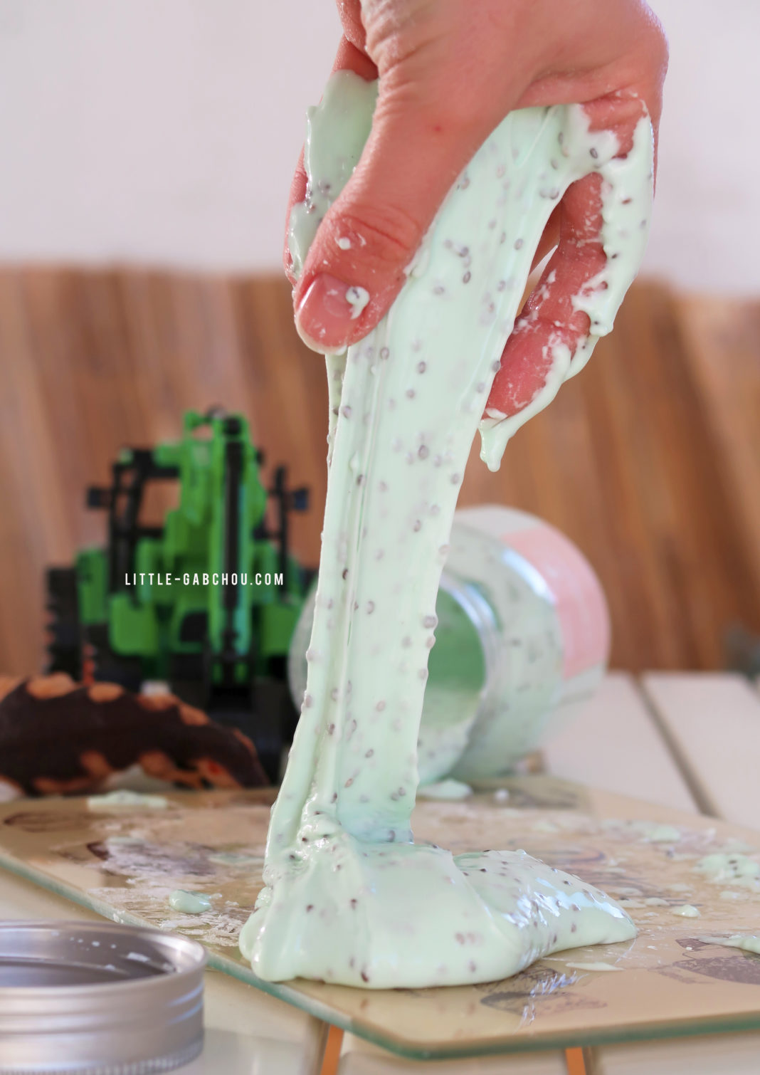 Comment fabriquer du "slime" naturel sans borax ni colle